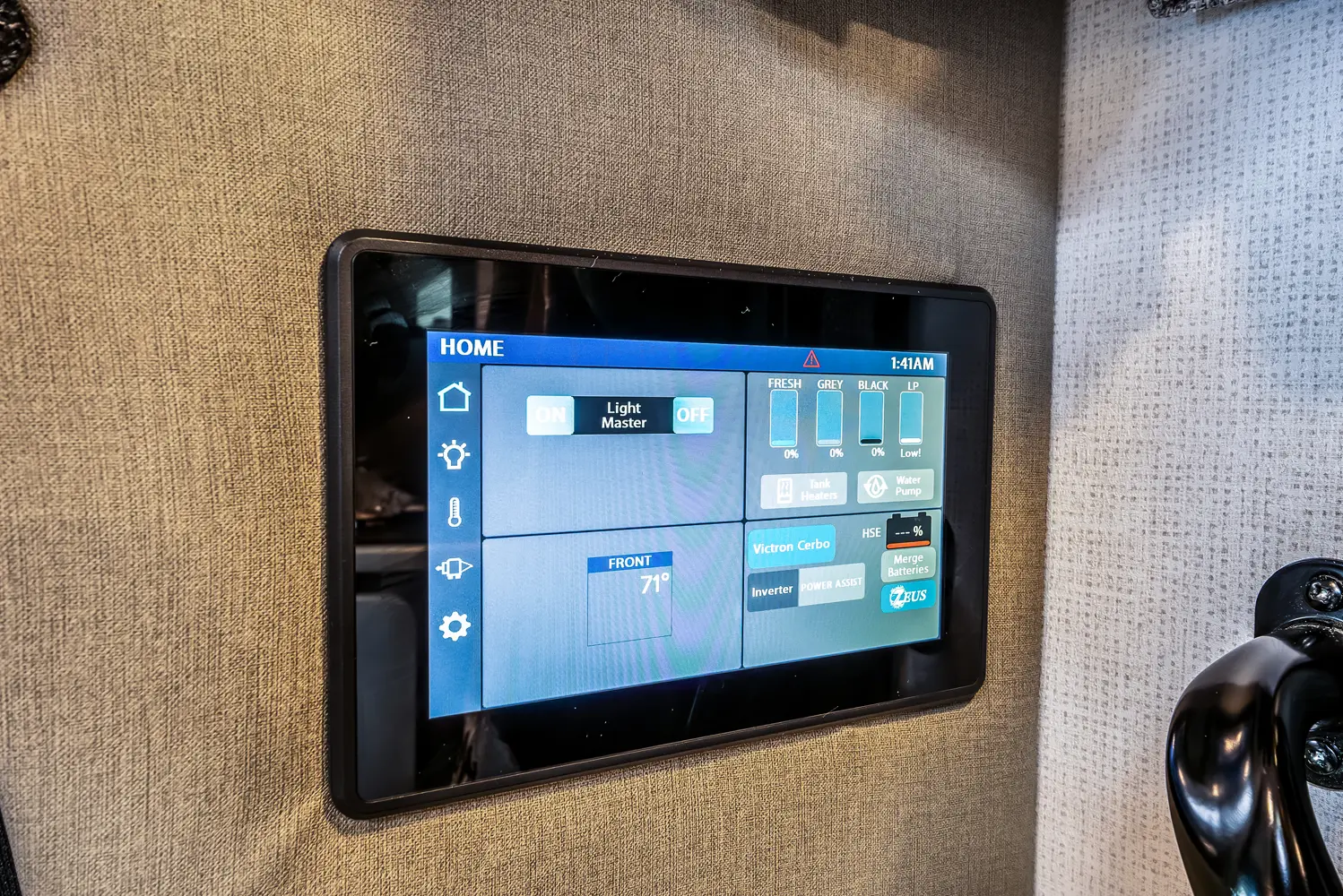 Entrada M-Class Class C Motorhomes - East to West